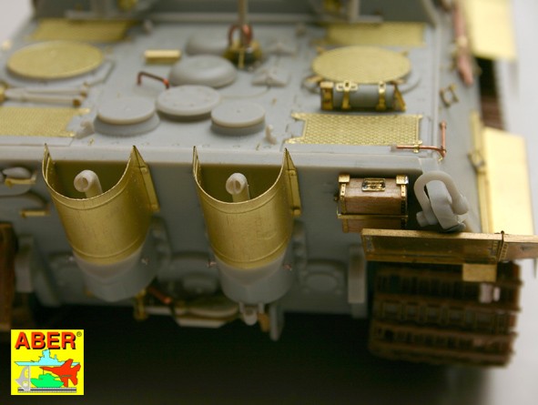 Front and back fenders for Tiger II and Jagdtiger • Aber